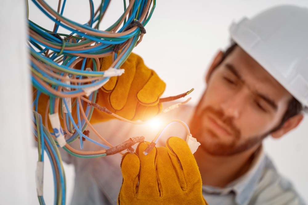 Why Hiring a Commercial Electric Contractor Is Crucial for Business ...